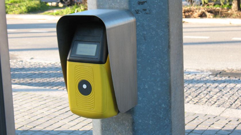 Título de transporte Andante disponível no telemóvel a partir de sexta ...